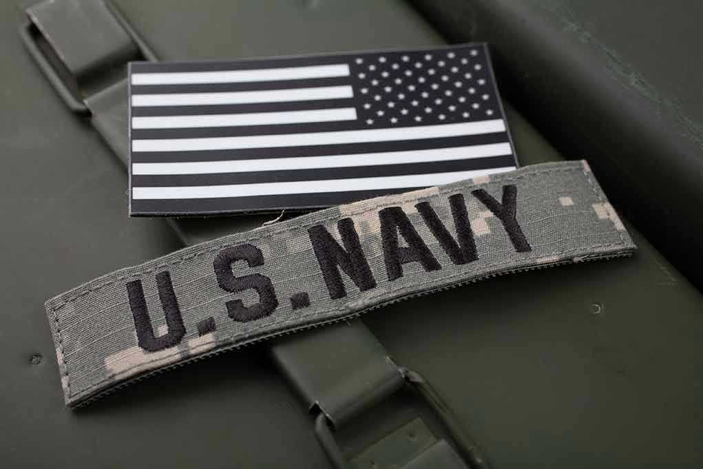 Navy SEAL Targets Kentucky Congressman | Right Wing