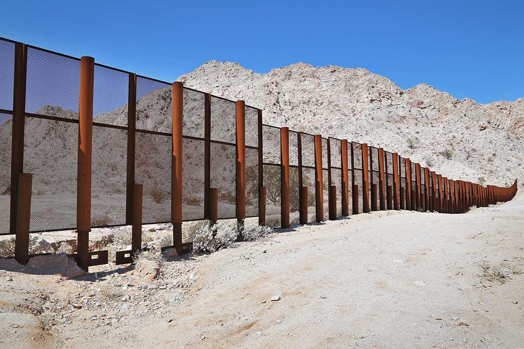 Border ENFORCEMENT CRACKDOWN—Numbers PLUMMET Overnight | RightWing